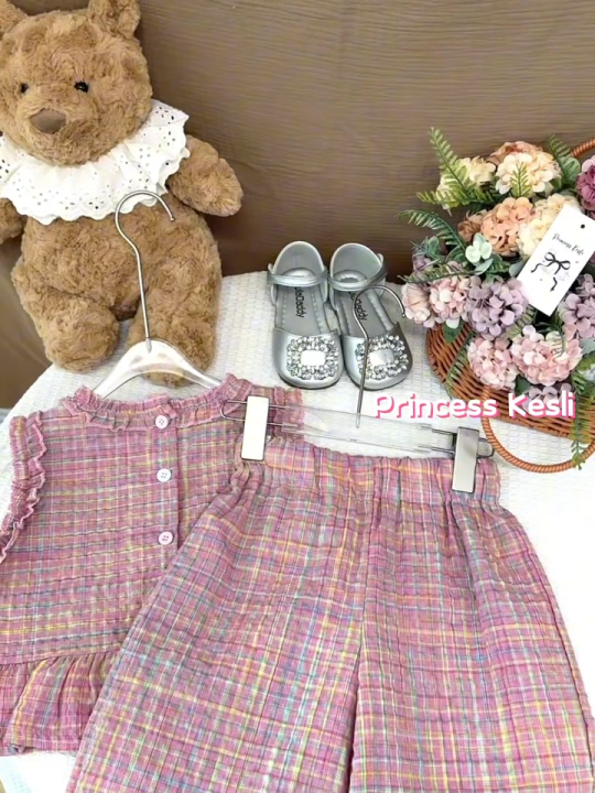 PRINCESS KESLI ชุดเด็กผู้หญิงผ้าฝ้ายสีแดงชุดพัฟแขนสแควร์คอปุ่มที่มี ...