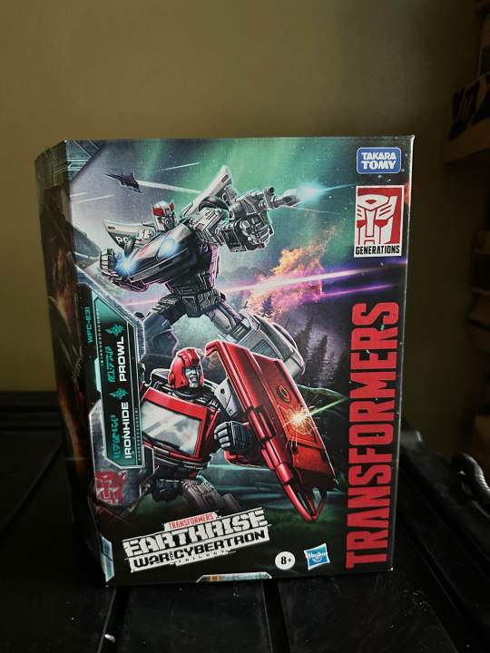 Transformers Earthrise WFC Ironhide & Prowl Deluxe Class | Lazada