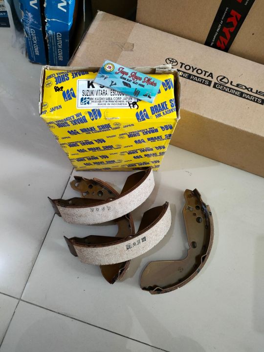 Kampas Rem belakang sepatu rem belakang Suzuki Vitara Escudo | Lazada ...