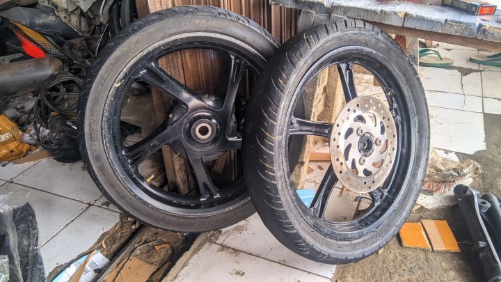Velg pelek Depan Belakang Motor Yamaha Mio Z Fino fi X-Tride soul GT ...
