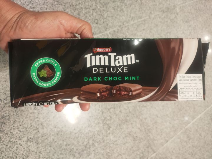 Arnott's Tim Tam Deluxe Dark Chocolate mint Flavour .บิสกิตเคลือบดาร์ก ...