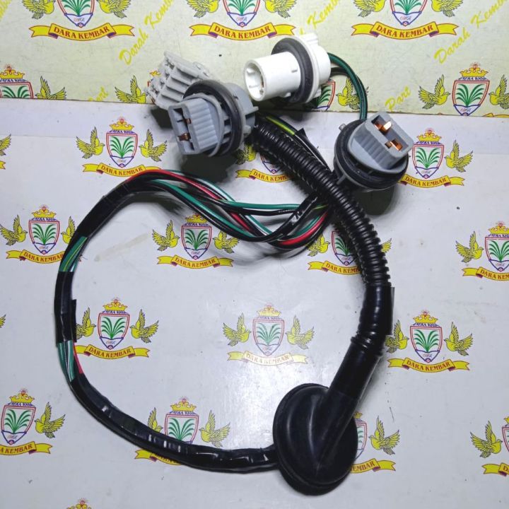 Socket Soket Fiting Wearing Stop Rem Lampu Belakang Honda Brio Old ...
