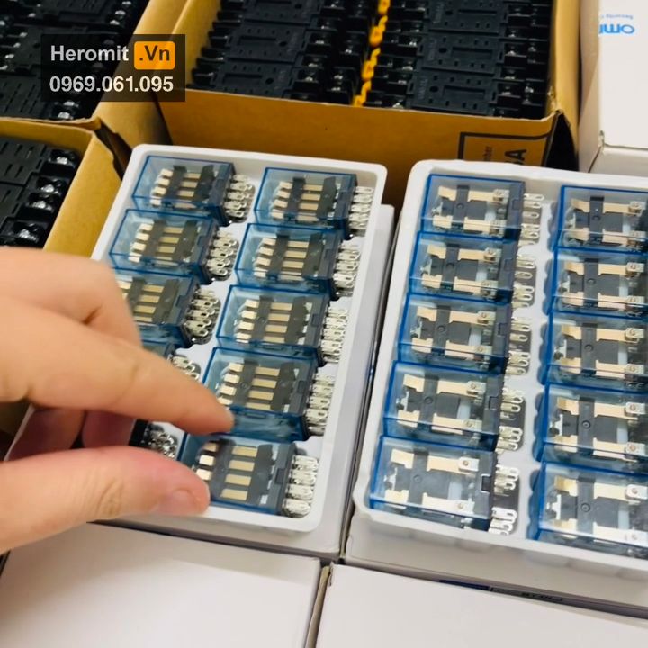Rơ Le Trung Gian Rơle Kiếng 12v 24v 220v đế 8 Chân 14 Chân Kèm đế