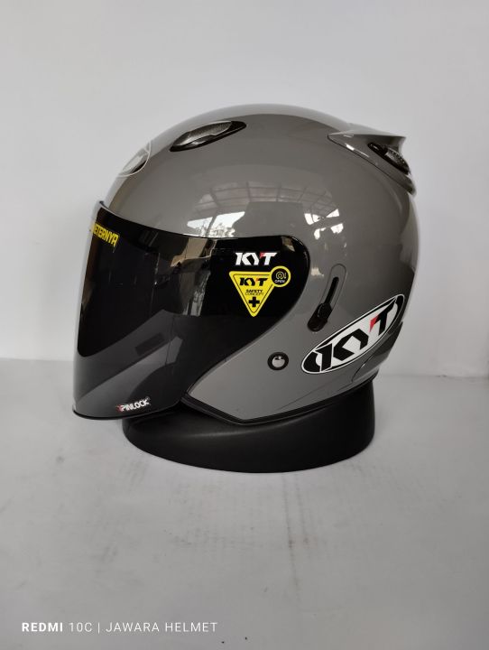 HELM CENTRO DOUBLE VISOR HARGA TERJANGKAU MEREK GMT WARNA GORILA GLOSS ...