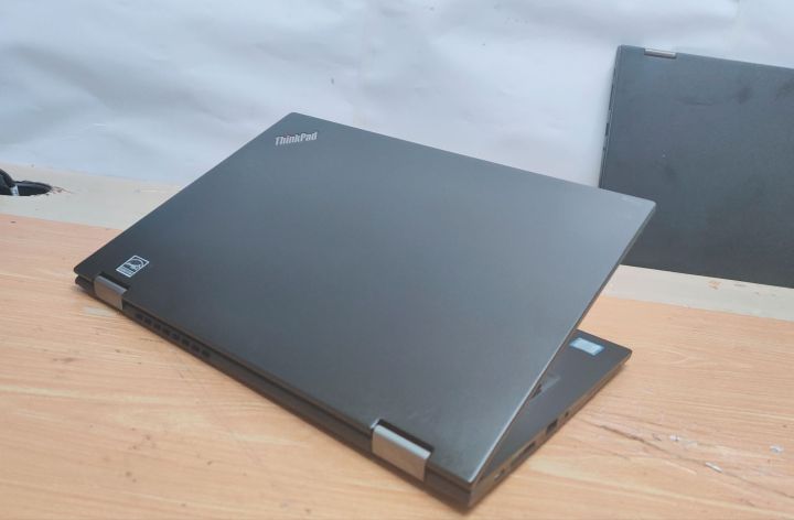 Laptop 2in1 Lenovo ThinkPad Yoga X390 Flip 360• Touchscreen Procc Intel ...