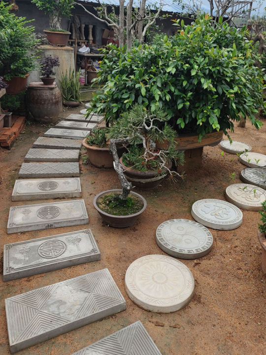 Decorative Garden Path Stones Vegetable Garden Border Fence Flower Bed ...