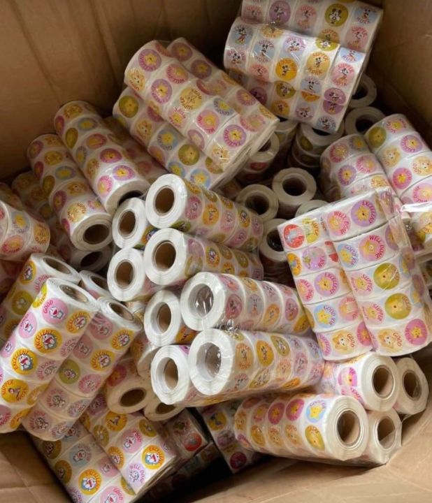 Cuộn 500 Sticker khen thưởng cho bé nhiều mẫu đáng yêu | Lazada.vn