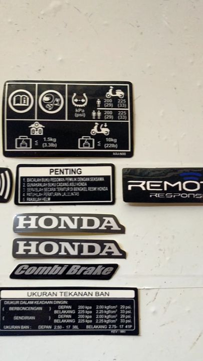 STIKER PENTING UNTUK SEMUA MOTOR MATIC BODY/stiker tulisan/sticker ...