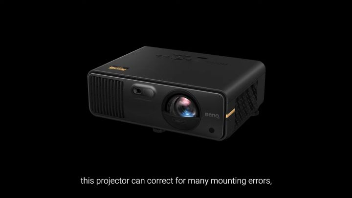 BenQ AK700ST The First 4K Laser Golf Simulator Projector Switching Ease ...