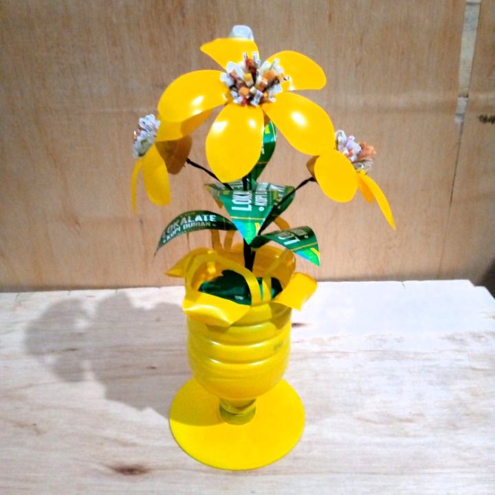 Bunga Botol Vas CD Lengkap / Kerajinan Daur Ulang Plastik / Prakarya ...