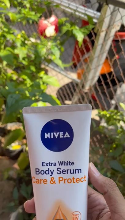 Nivea Body serum Baru Dengan 10 super Vitamin / EXTRA WHITE BODY SERUM ...
