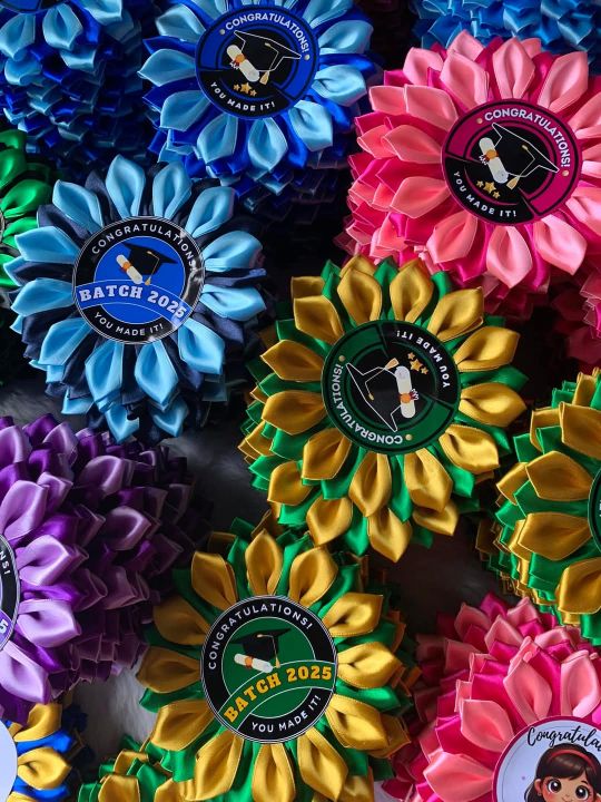 Centerpiece only for lei garland/money garland/graduation,recognition ...