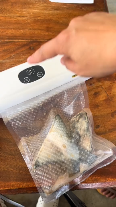 MAIMEITE Vacuum Sealer Machine Food Automatic Plastic Bag Sealing machine Preservation ...