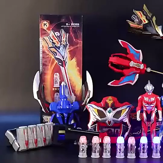 Sensor Utraman Geed Riser Geed Ultraman transforms toy SHF UR Ultra ...