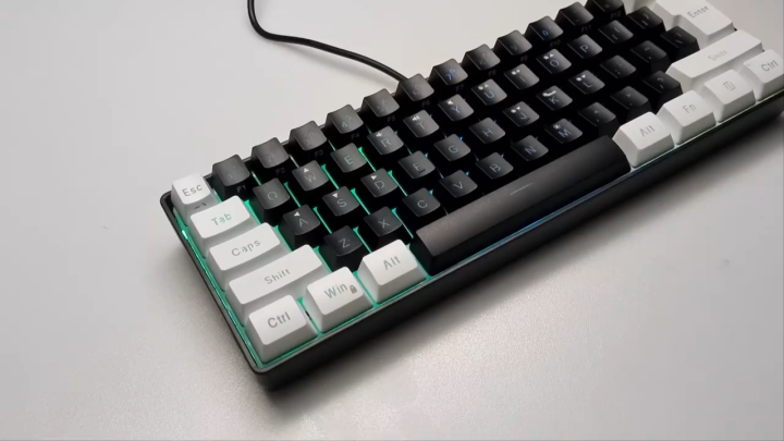 AULA 61Keys Gaming Keyboard Portable Type-C Wired Hot-swappable RGB ...