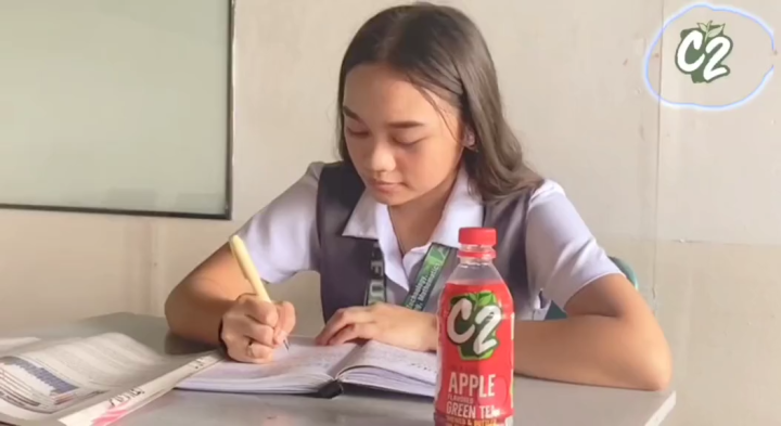 C2 Refreshing drink green tea drinks 23o0 ml C2 solo 24 pcs | Lazada PH