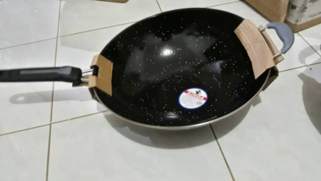 WAJAN ENAMEL GAGANG PANJANG SINDA ANTI LENGKET | Lazada Indonesia