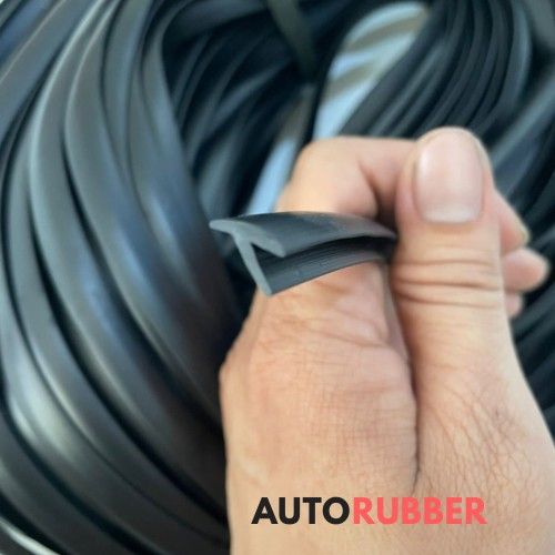 KARET LIST SPAKBOR ATAU KARET BODY KIT ATAU KARET OVER FENDER 1 CM 3 ...