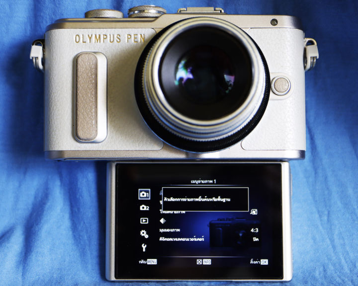 Olympus Pen E-PL8 Mirrorless Digital Wi-Fi Camera White with 35mm f1.6 ...