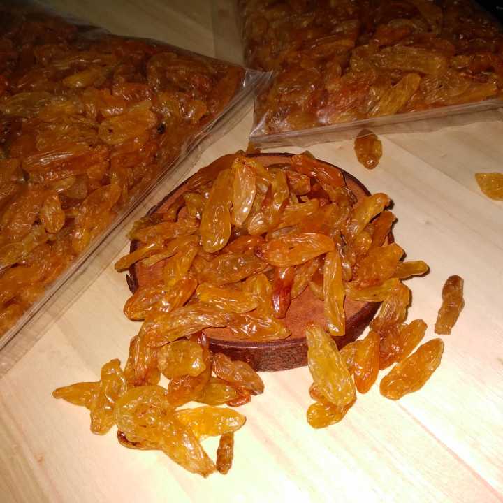 Kismis Arab Asli Asam Manis 1 kg Golden Raisin Long/Kismis Arab/Kismis ...