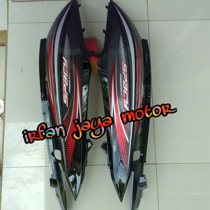 Cover body Honda spacy hitam | Lazada Indonesia