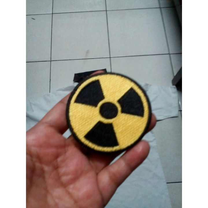 radiation warning sign patch logo embroidery 2,5 inches halloween ...
