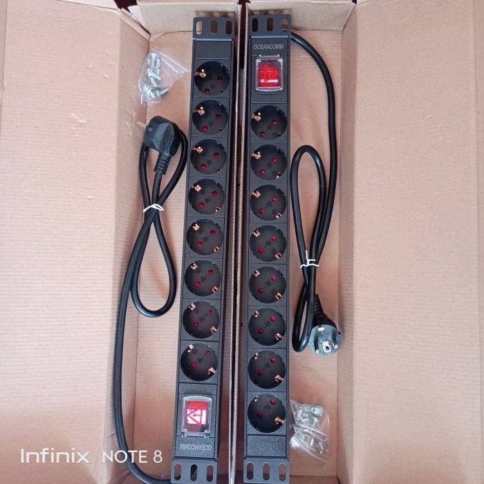 pdu rack server 8port/power distribution unit for cabinet/PDU 8 lubang | Lazada Indonesia