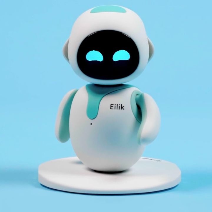 Eilik Robot By Energize Lab หุ่นยนต์หน้าโต๊ะทำงาน สีฟ้า | Lazada.co.th Eilik Robot By Energize Lab หุ่นยนต์หน้าโต๊ะทำงาน สีฟ้า | Lazada.co.th