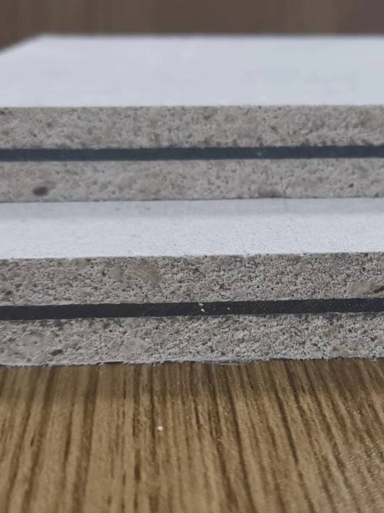 Sound-absorbing and sound-insulating decorative material glass ...