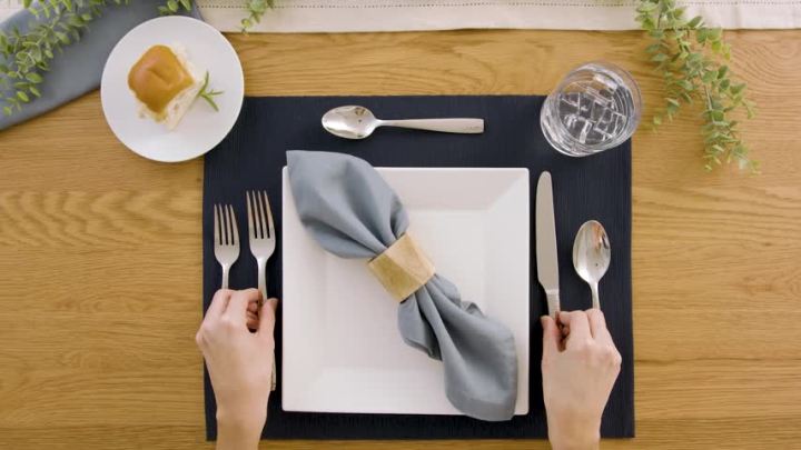 LZD Hudson Essentials 40-Piece Hammered 18/10 Stainless Steel Silverware Cutlery Set, Utensil ...