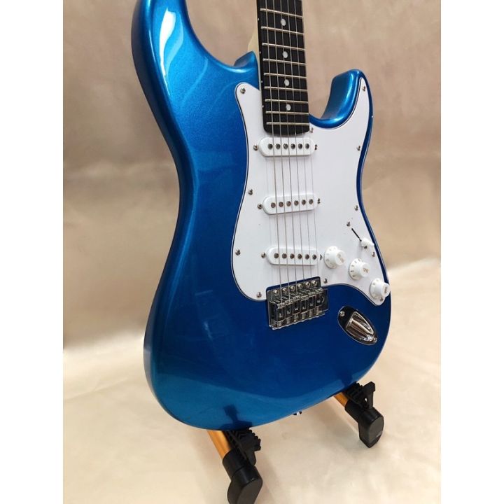 IH Knight Stratocaster Electric Guitar With Free Setup, Chord, String ...
