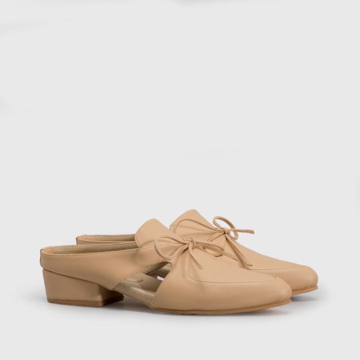 Adorable Projects - Plataria Mules Camel | Lazada Indonesia