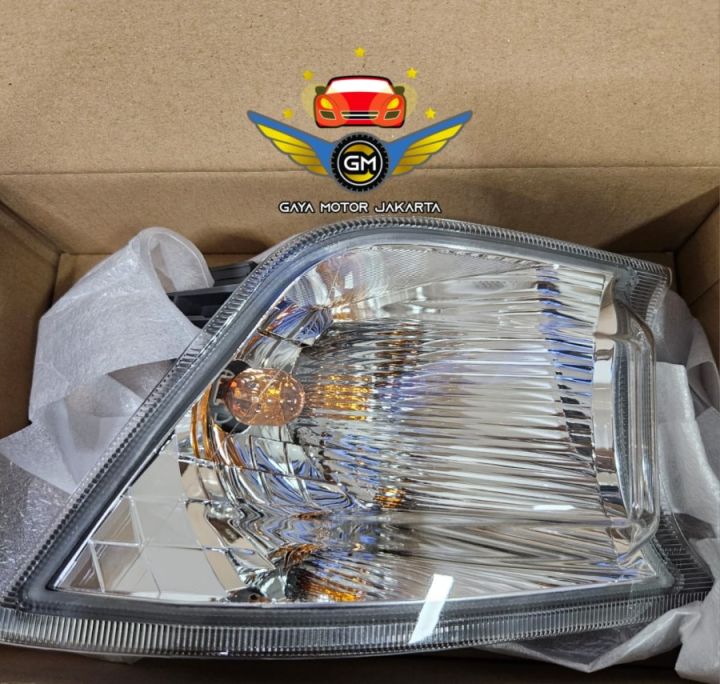 Lampu Sein-Lampu Sen Bumper Depan Kiri Innova Reborn 81520-0K010 LH ...