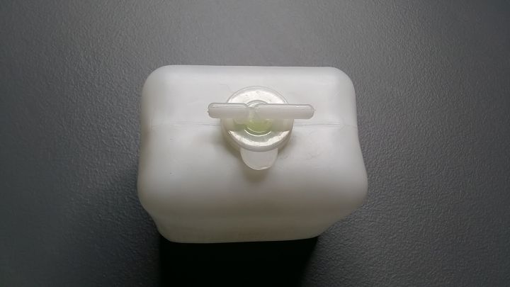 MITSUBISHI L300 or OTJ - UNIVERSAL RADIATOR RESERVOIR RADIATOR COOLANT ...