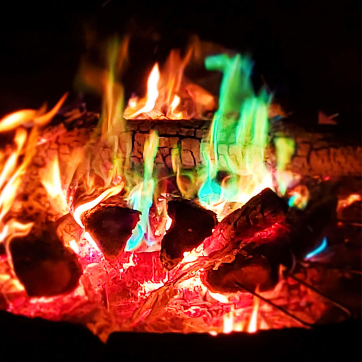 1PC Bonfire Sachets Mesmerizing Fireworks 30g Colorful Flames For Party ...