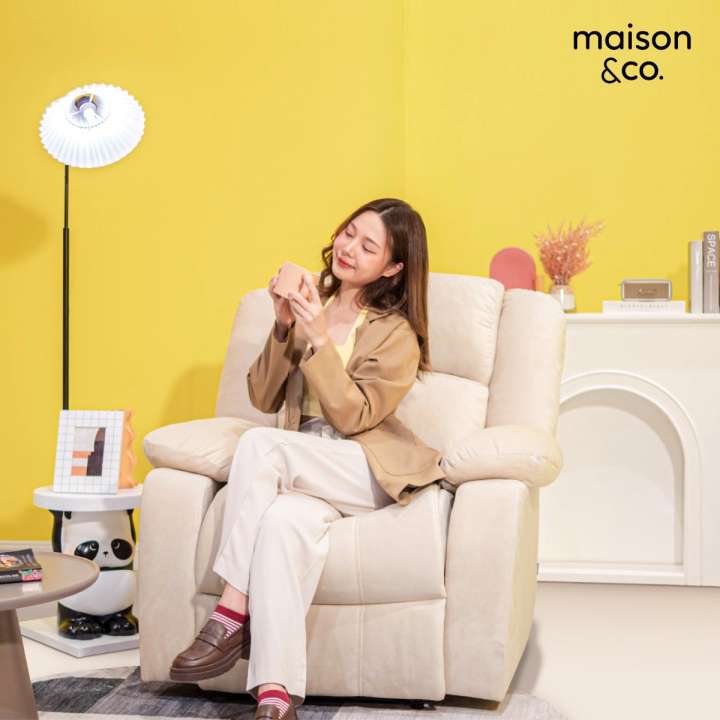 SB Design Square MAISON CO. เก้าอี้พักผ่อน รุ่น DERBY สีครีม (98x95x100 ...