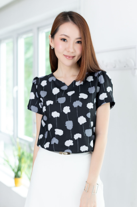 Narinari : MT0206 Folded Sleeve Floral Blouse | Lazada.co.th