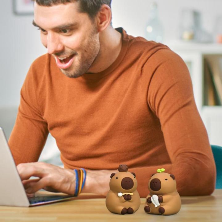 Mini Table Animals Cartoon Capybara Shaped Silicone Ornament Free ...