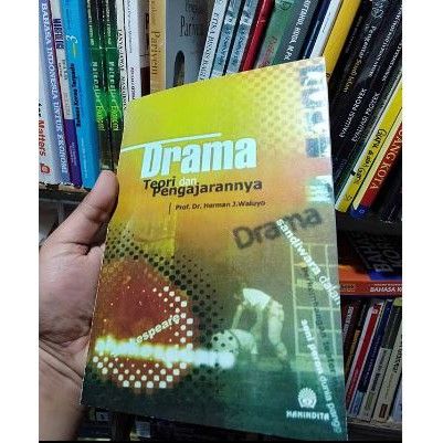 Buku DRAMA Teori dan Pengajarannya - Prof. Dr. Herman J. Waluyo ...