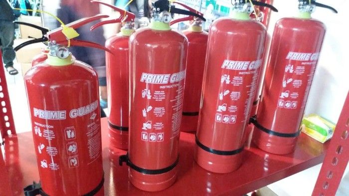 APAR PRIME GUARD 2 KG Fire Extinguisher 2KG POWDER DCP ABC PEMADAM API ...