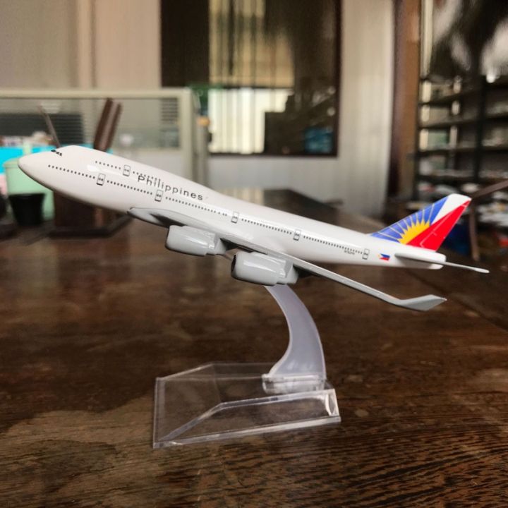 Philippine Airlines Boeing 747 777 Aircraft Model PAL Airbus A380 Cebu ...
