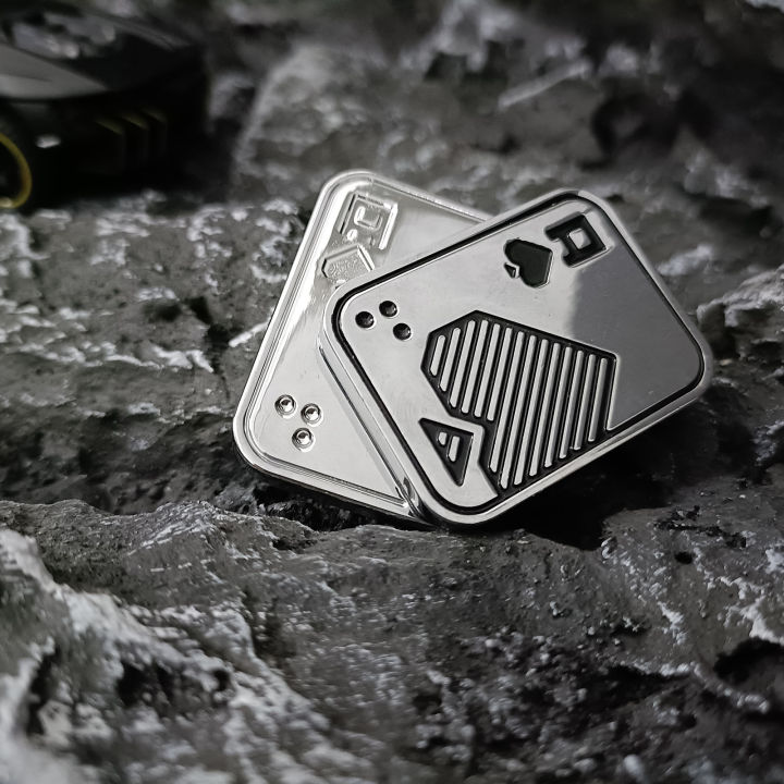 Metal Fidget Poker Toys, EDC Toys for Men Poker Push Card Stress Relief ...