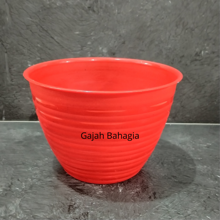 Pot bunga plastik merah tawon 12 cm Pot tanaman 12cm model tawon MERAH ...