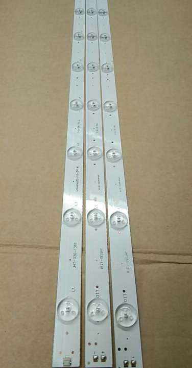 3 STRIPS UNIVERSAL BACKLIGHT for led tv 32 inches 10 lamp 3volts ...