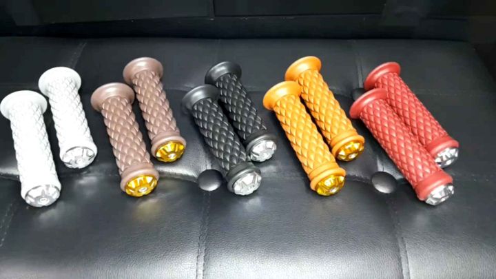 VIP HANDLE GRIP WITH WHITE GOLD BAREND RETRO GRIP CAFE RACER GRIP ...