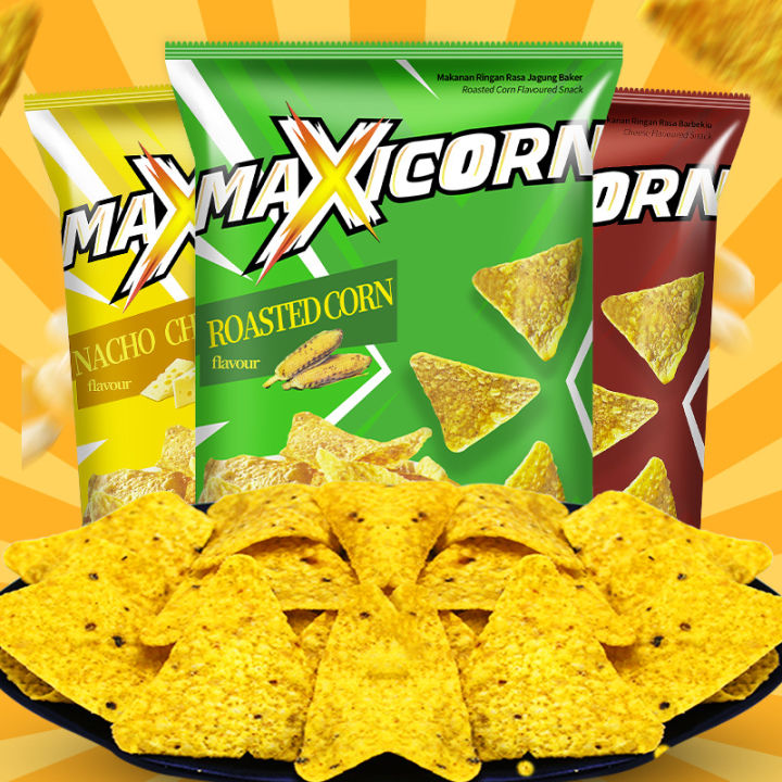 Indonesia Crispy Maxicorn Triangular Potato Chips Roasted Corn / Nacho ...
