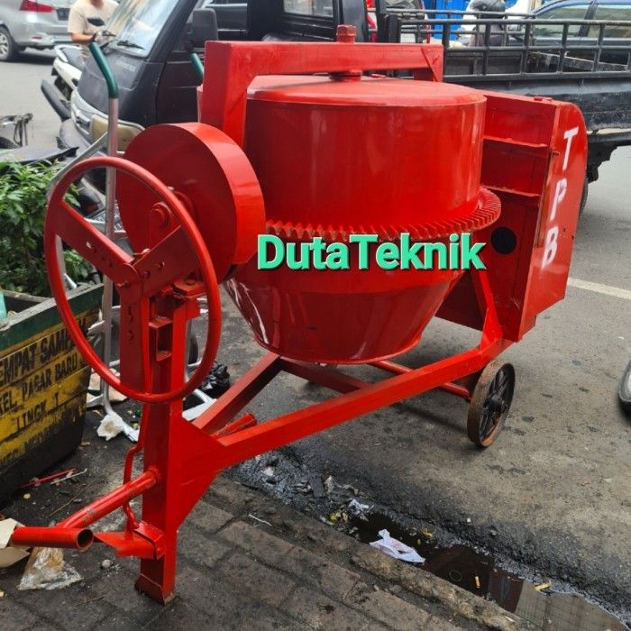 Mesin diesel engine 8 hp molen 500 liter 50 kg mixer pengaduk semen ...