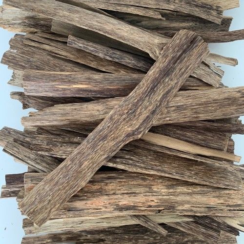 Agarwood Kayu Gaharu Oud Chip 沉香 Cambodia Aquilaria Crassna Natural ...
