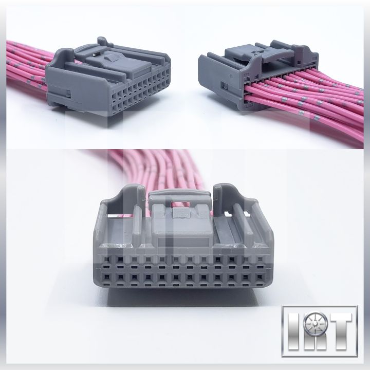 24 Pin Player Dashboard Socket Toyota Lexus Engine Connector Wire ...