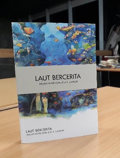 Novel Laut Bercerita By Leila S. Chudori | Lazada Indonesia